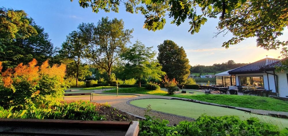 Natural miniature golf course at Obersee - Sauerland.com