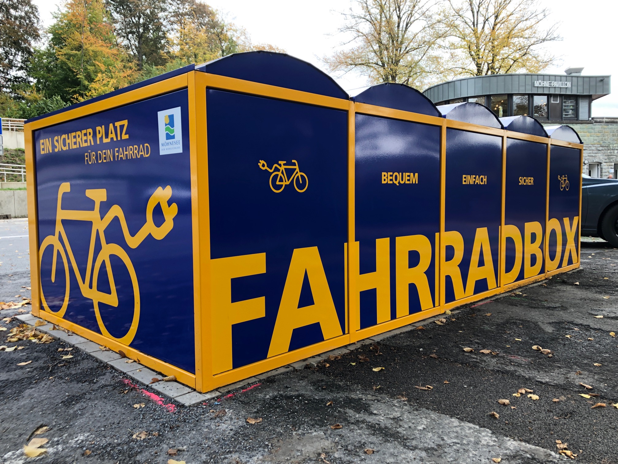Bicycle box with charging station for e-bikes - Möhnesee dam wall ...